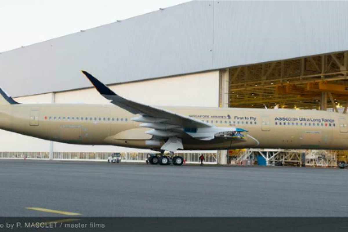 Primeiro A350 XWB Ultra Long Range faz sua estreia